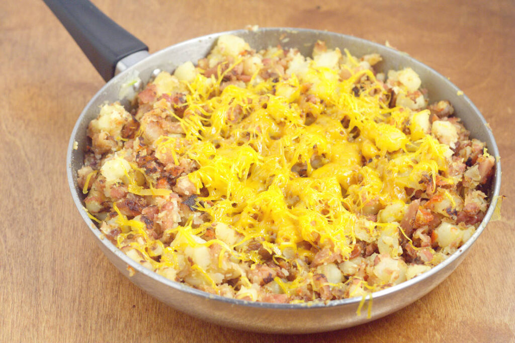 Farmer's Breakfast Skillet | The Gracious Wife